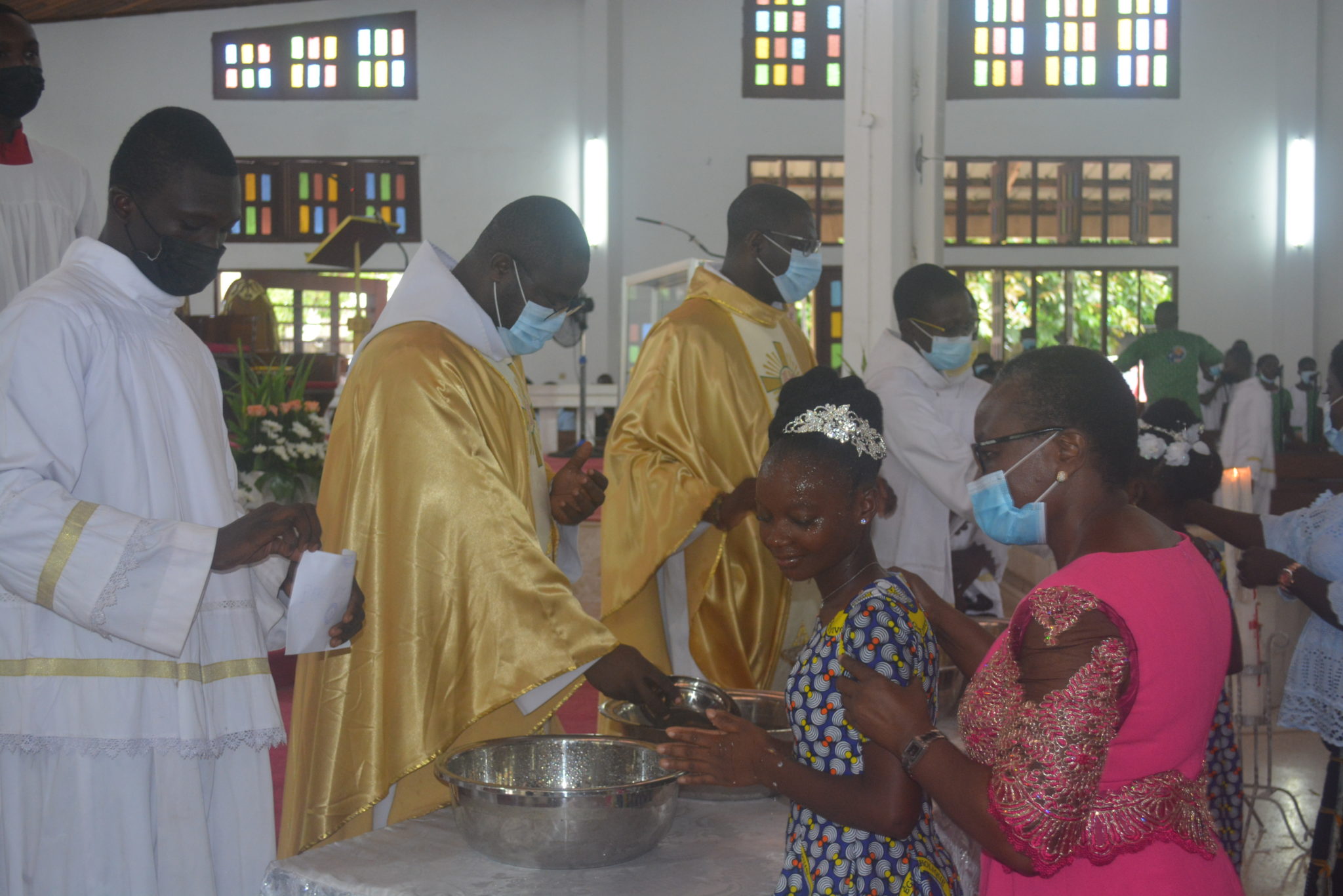 Jésus nous reçoit dans l’hostie – Laurent Gbagbo: la reconquête
